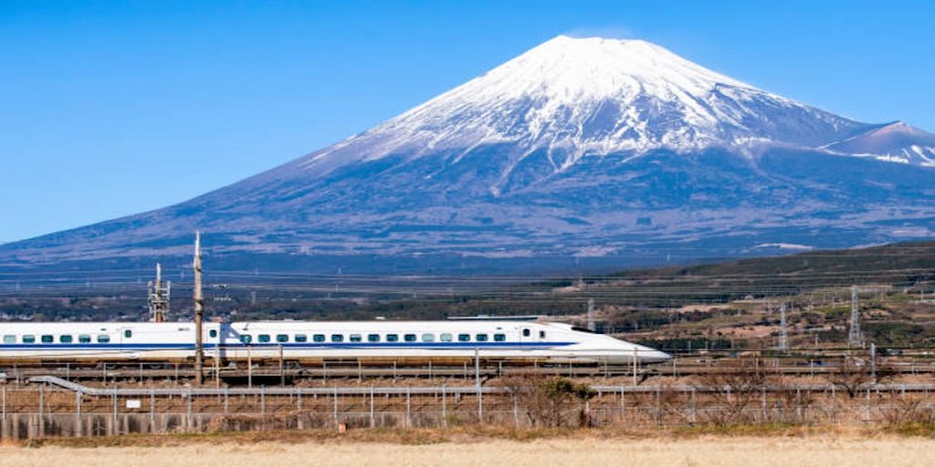 Siemens invests $60 million to open high-speed rail manufacturing ...